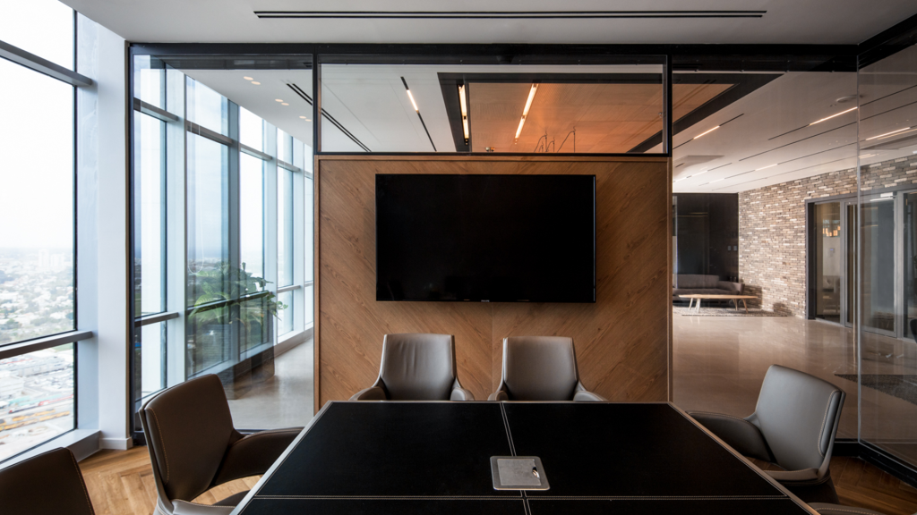 Shirley Landau Avramski - AYR